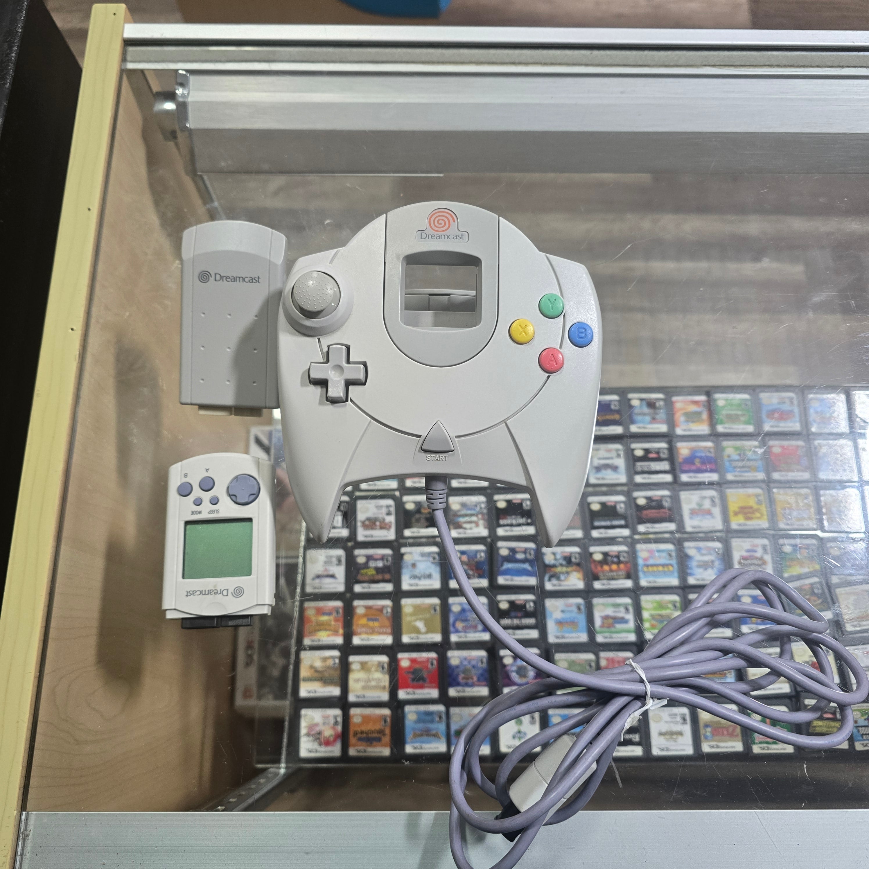 Sega Dreamcast Controller with Rumble Pack and VMU – buttondelight